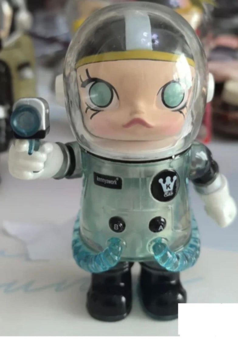 Luis-confirmed Molly Alien+Molly Ms 06F – Pande.One